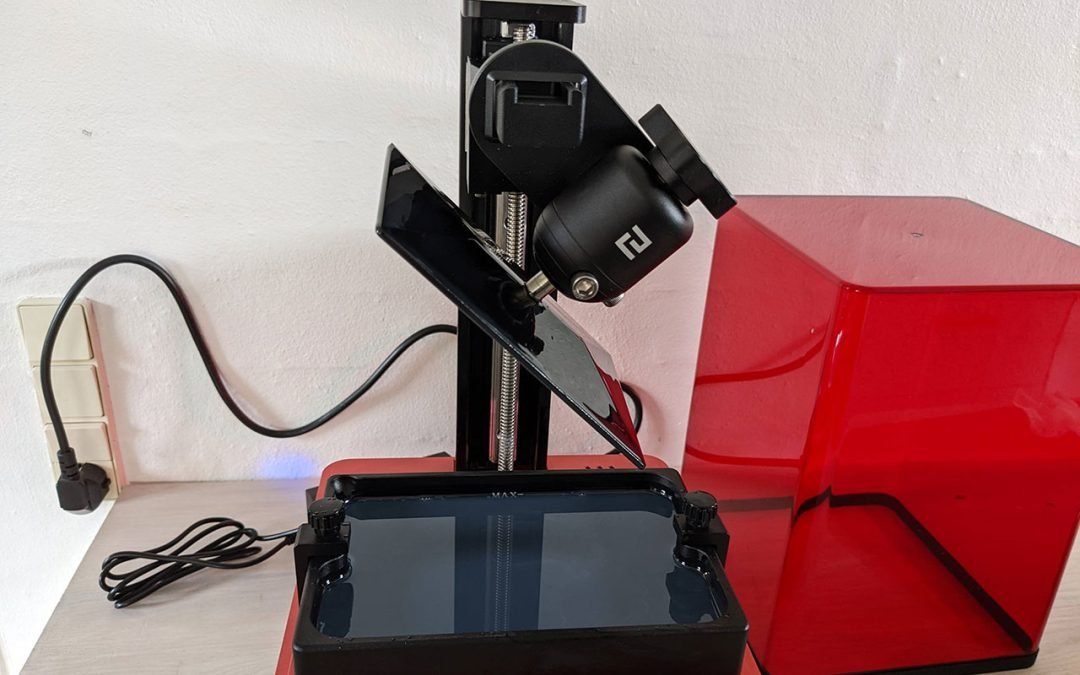 Elegoo Mars 2 Pro Review (1 Year & 15 Kilo Miniatures Later)